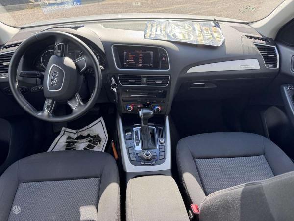 Pelēks Audi Q5 2015 Alīta, ar dzinēja tilpumu 1.97 L un nobraukumu 274 tūkst. km par 13950 €, foto 11 vietnē AUTOMOTO.COM.LV