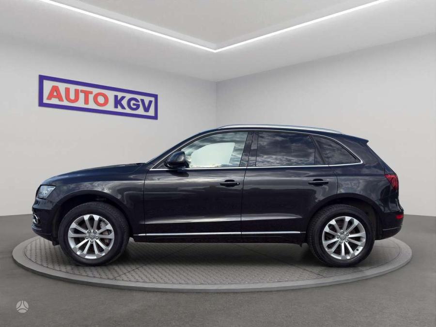 Grey Audi Q5 2015 in Kaunas, with an engine capacity of 3.00 L and mileage of 260 thousand km for 10499 €, photo 3 on AUTOMOTO.COM.LV