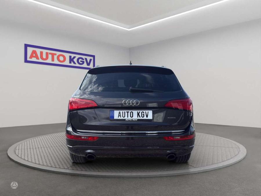 Grey Audi Q5 2015 in Kaunas, with an engine capacity of 3.00 L and mileage of 260 thousand km for 10499 €, photo 5 on AUTOMOTO.COM.LV