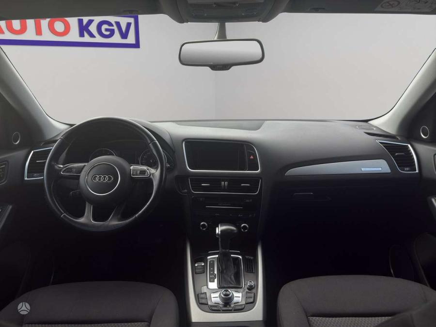 Grey Audi Q5 2015 in Kaunas, with an engine capacity of 3.00 L and mileage of 260 thousand km for 10499 €, photo 13 on AUTOMOTO.COM.LV