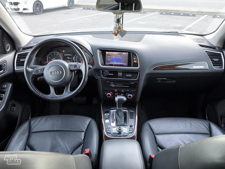 Pelēks Audi Q5 2015 Klaipėda, ar dzinēja tilpumu 3.00 L un nobraukumu 221 tūkst. km par 10900 €, foto 11 vietnē AUTOMOTO.COM.LV