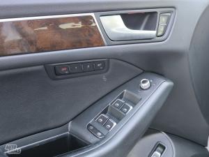 Pelēks Audi Q5 2015 Klaipėda, ar dzinēja tilpumu 3.00 L un nobraukumu 221 tūkst. km par 10900 €, foto 14 vietnē AUTOMOTO.COM.LV