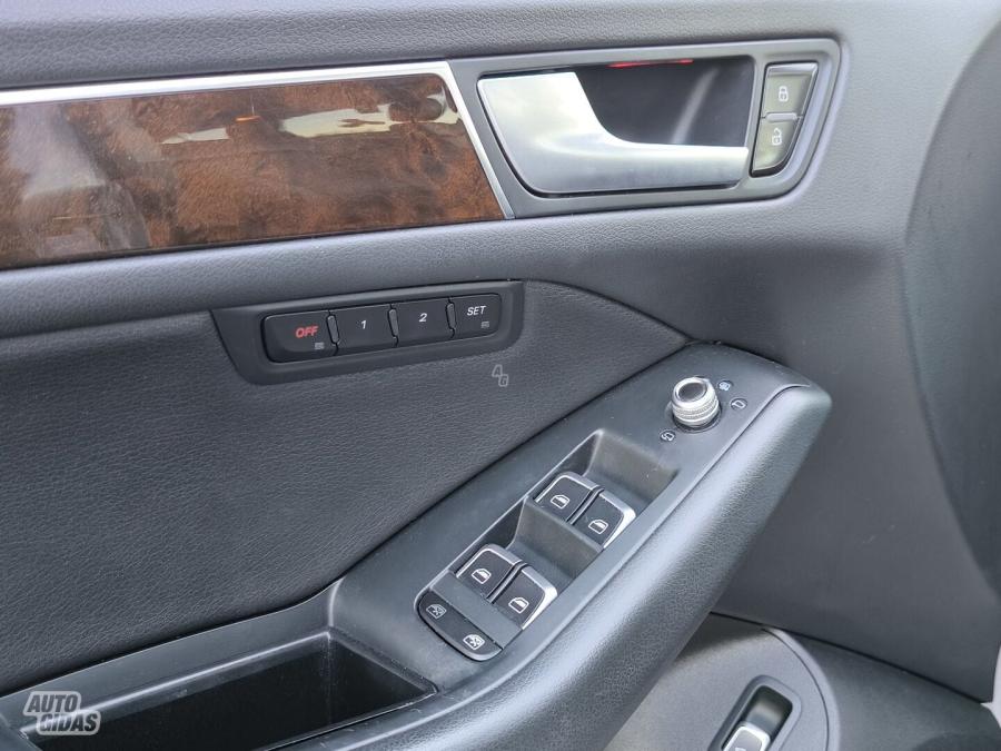 Pelēks Audi Q5 2015 Klaipėda, ar dzinēja tilpumu 3.00 L un nobraukumu 221 tūkst. km par 10900 €, foto 14 vietnē AUTOMOTO.COM.LV