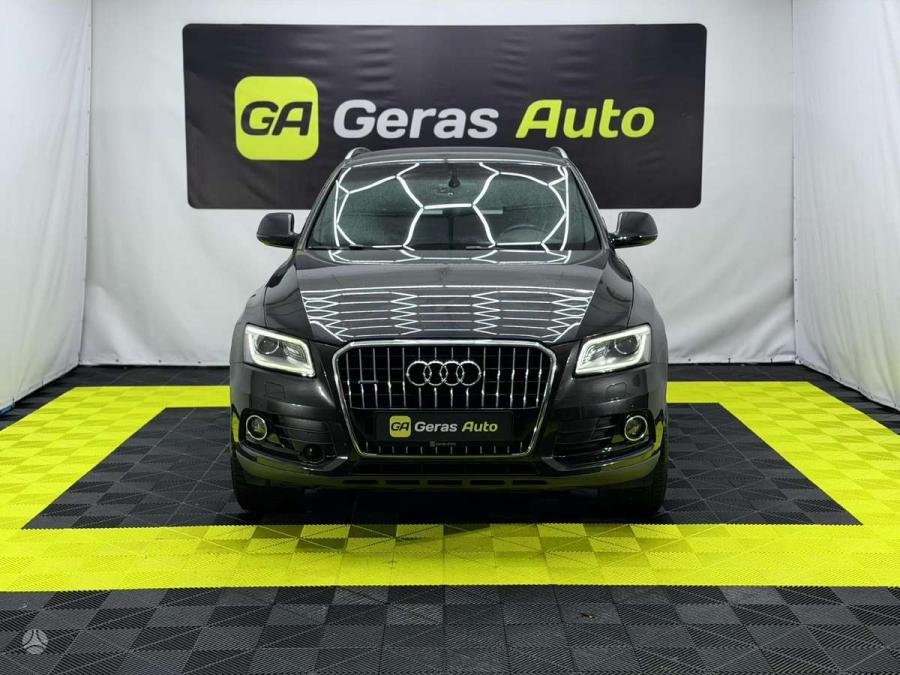 Grey Audi Q5 2016 in Vilnius, with an engine capacity of 2.00 L and mileage of 208 thousand km for 15990 €, photo 7 on AUTOMOTO.COM.LV