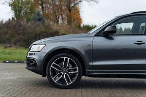 Grey Audi Q5 2016 in Klaipeda, with an engine capacity of 3.00 L and mileage of 174 thousand km for 15999 €, photo 11 on AUTOMOTO.COM.LV