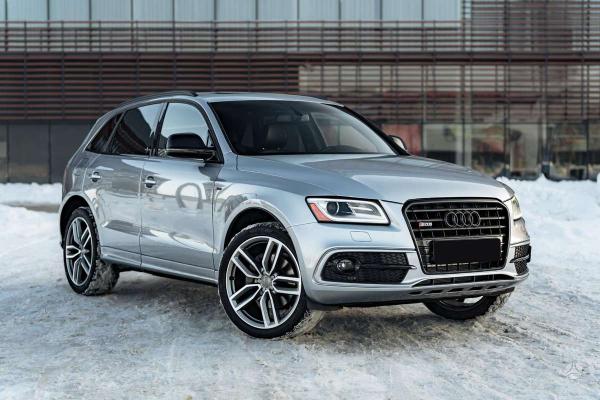 Pelēks Audi Q5 2016 Klaipėda, ar dzinēja tilpumu 3.00 L un nobraukumu 77 tūkst. km par 16500 €, foto 4 vietnē AUTOMOTO.COM.LV