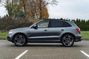 Grey Audi Q5 2016 in Klaipeda, with an engine capacity of 3.00 L and mileage of 174 thousand km for 15999 €, photo 10 on AUTOMOTO.COM.LV