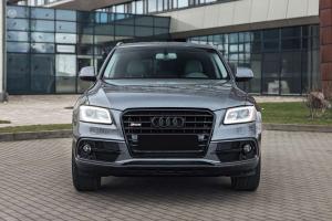 Grey Audi Q5 2016 in Klaipeda, with an engine capacity of 3.00 L and mileage of 84 thousand km for 14999 €, photo 3 on AUTOMOTO.COM.LV