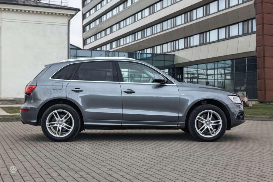 Grey Audi Q5 2016 in Klaipeda, with an engine capacity of 3.00 L and mileage of 84 thousand km for 14999 €, photo 11 on AUTOMOTO.COM.LV