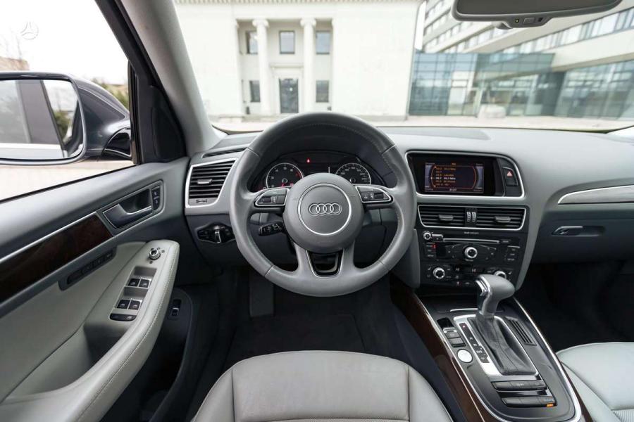 Grey Audi Q5 2016 in Klaipeda, with an engine capacity of 3.00 L and mileage of 84 thousand km for 14999 €, photo 31 on AUTOMOTO.COM.LV