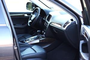 Pelēks Audi Q5 2016 Petrikaičiai, ar dzinēja tilpumu 2.00 L un nobraukumu 170 tūkst. km par 15999 €, foto 25 vietnē AUTOMOTO.COM.LV