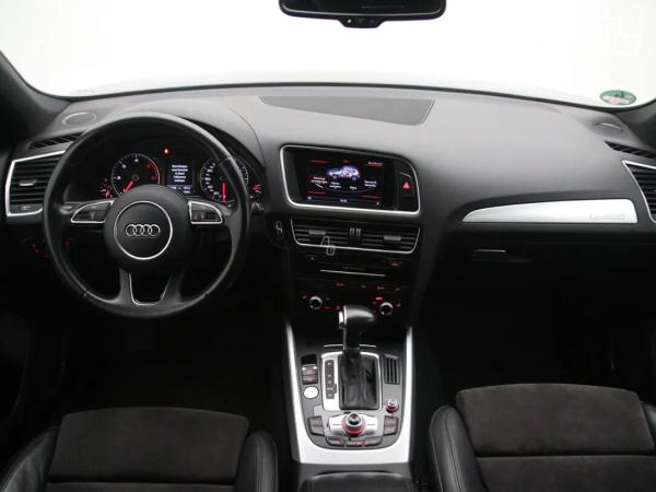 Pelēks Audi Q5 2016 Viļņa, ar dzinēja tilpumu 2.00 L un nobraukumu 156 tūkst. km par 17699 €, foto 2 vietnē AUTOMOTO.COM.LV