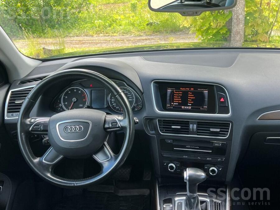 Grey Audi Q5 2016 in Riga, with an engine capacity of 2.00 L and mileage of 218 thousand km for 13500 €, photo 9 on AUTOMOTO.COM.LV