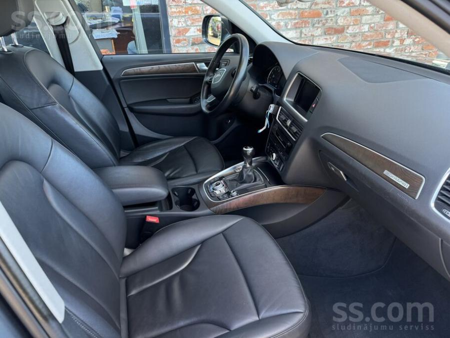 Серый Ауди Ку 5 2016 в Талси, объемом двигателя 2.00 л и пробегом 182 тыс. км за 16300 €, фото 10 на AUTOMOTO.COM.LV