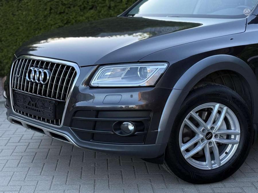 Grey Audi Q5 2016 in Jonava, with an engine capacity of 1.97 L and mileage of 246 thousand km for 13600 €, photo 15 on AUTOMOTO.COM.LV