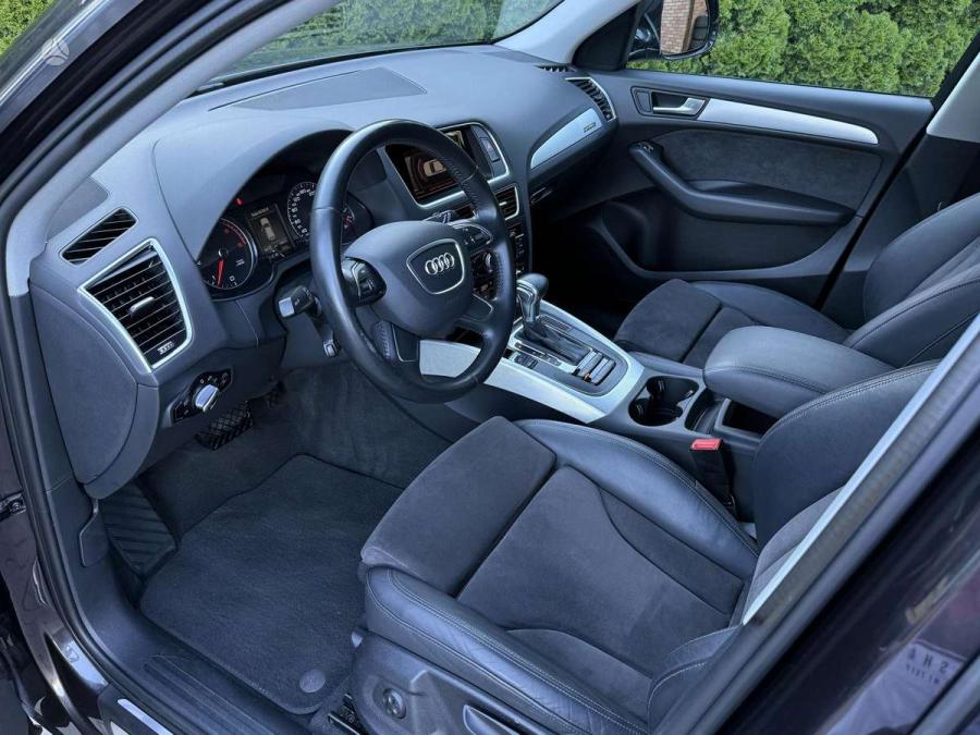 Grey Audi Q5 2016 in Jonava, with an engine capacity of 1.97 L and mileage of 246 thousand km for 13600 €, photo 17 on AUTOMOTO.COM.LV