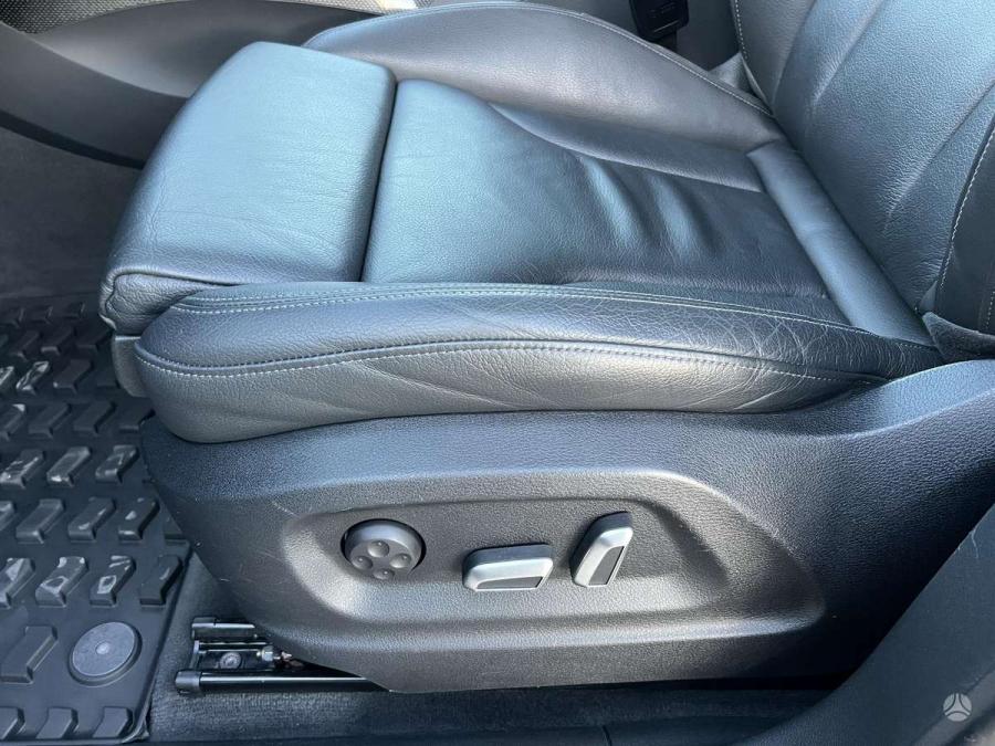Pelēks Audi Q5 2016 Kretinga, ar dzinēja tilpumu 2.97 L un nobraukumu 90 tūkst. km par 17999 €, foto 15 vietnē AUTOMOTO.COM.LV