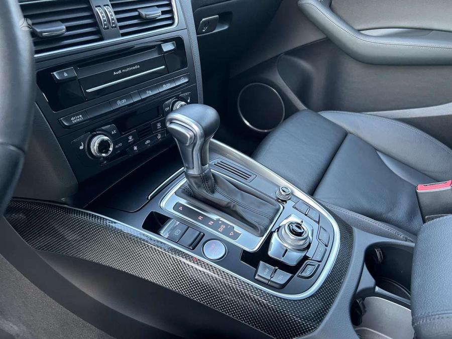 Pelēks Audi Q5 2016 Kretinga, ar dzinēja tilpumu 2.97 L un nobraukumu 90 tūkst. km par 17999 €, foto 24 vietnē AUTOMOTO.COM.LV