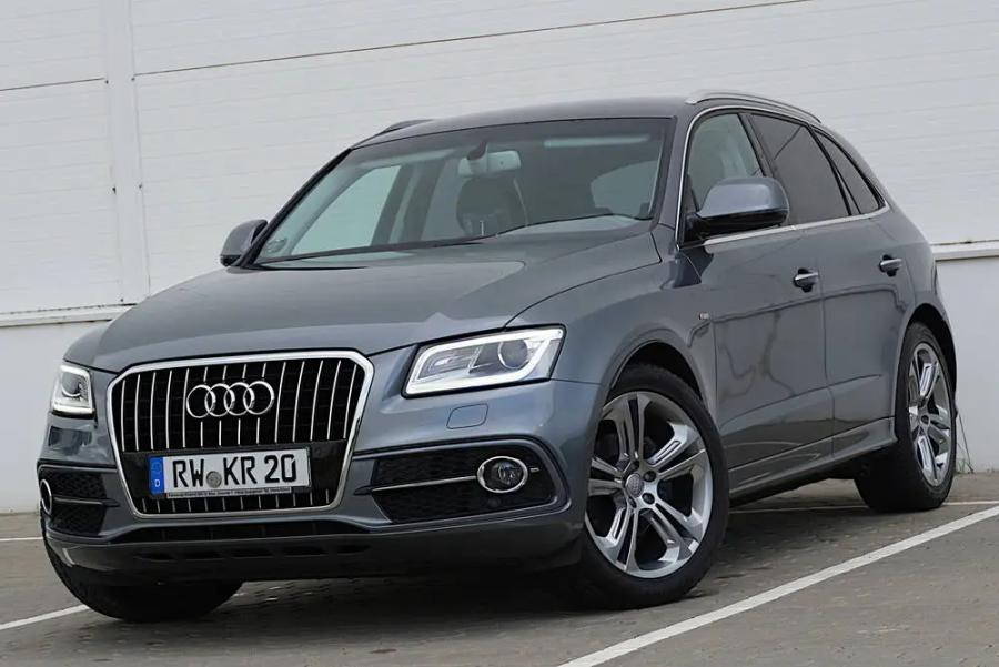 Grey Audi Q5 2016 in Riga, with an engine capacity of 2.00 L and mileage of 166 thousand km for 14900 €, photo 5 on AUTOMOTO.COM.LV