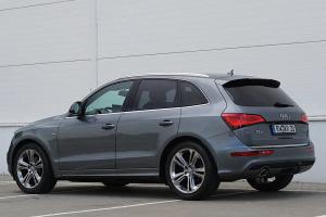 Grey Audi Q5 2016 in Riga, with an engine capacity of 2.00 L and mileage of 166 thousand km for 14900 €, photo 9 on AUTOMOTO.COM.LV