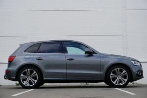 Grey Audi Q5 2016 in Riga, with an engine capacity of 2.00 L and mileage of 166 thousand km for 14900 €, photo 14 on AUTOMOTO.COM.LV
