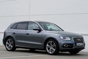 Grey Audi Q5 2016 in Riga, with an engine capacity of 2.00 L and mileage of 166 thousand km for 14900 €, photo 16 on AUTOMOTO.COM.LV