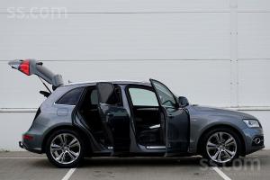 Grey Audi Q5 2016 in Riga, with an engine capacity of 2.00 L and mileage of 166 thousand km for 14900 €, photo 15 on AUTOMOTO.COM.LV