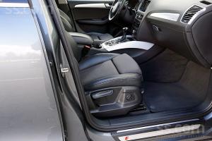 Grey Audi Q5 2016 in Riga, with an engine capacity of 2.00 L and mileage of 166 thousand km for 14900 €, photo 18 on AUTOMOTO.COM.LV