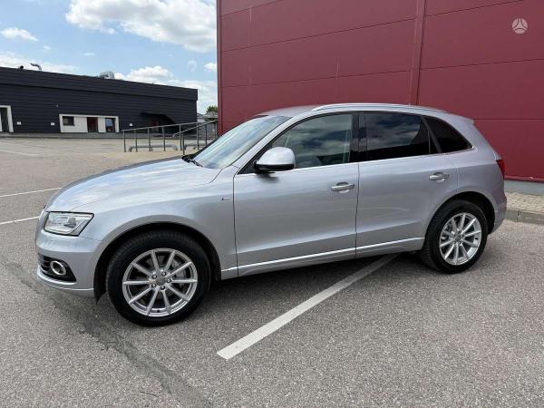 Grey Audi Q5 2016 in Kaunas, with an engine capacity of 2.97 L and mileage of 270 thousand km for 13900 €, photo 3 on AUTOMOTO.COM.LV