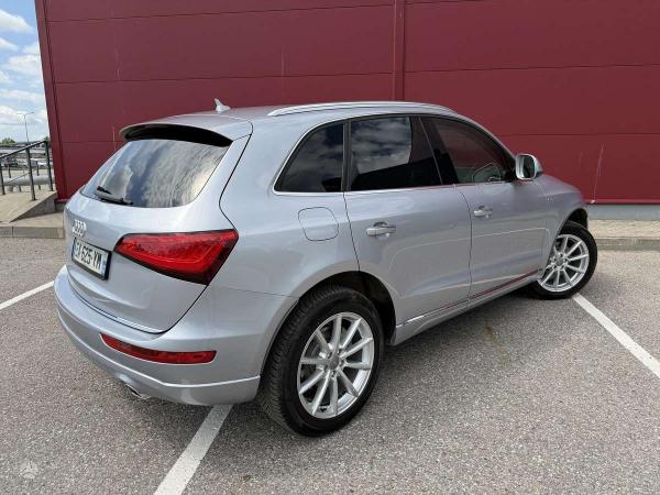 Grey Audi Q5 2016 in Kaunas, with an engine capacity of 2.97 L and mileage of 270 thousand km for 13900 €, photo 8 on AUTOMOTO.COM.LV