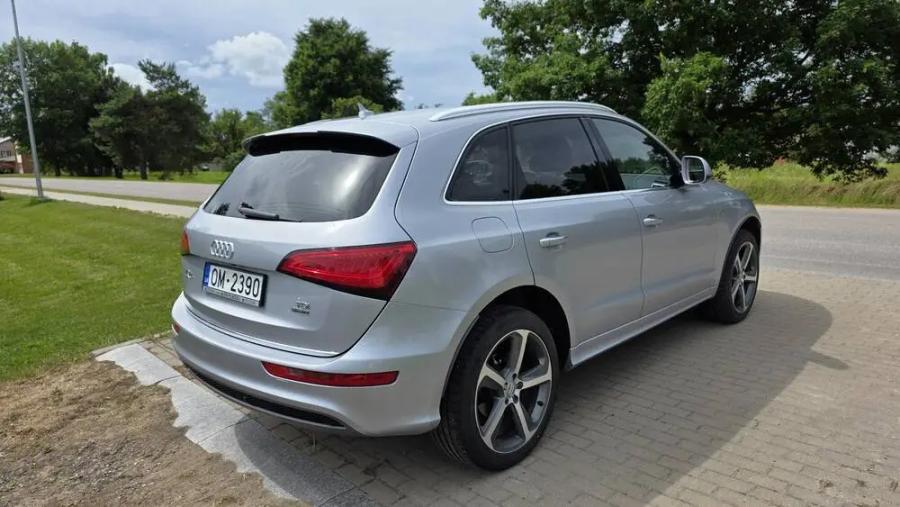 Pelēks Audi Q5 2016 Rīga, ar dzinēja tilpumu 2.00 L un nobraukumu 356 tūkst. km par 9650 €, foto 6 vietnē AUTOMOTO.COM.LV