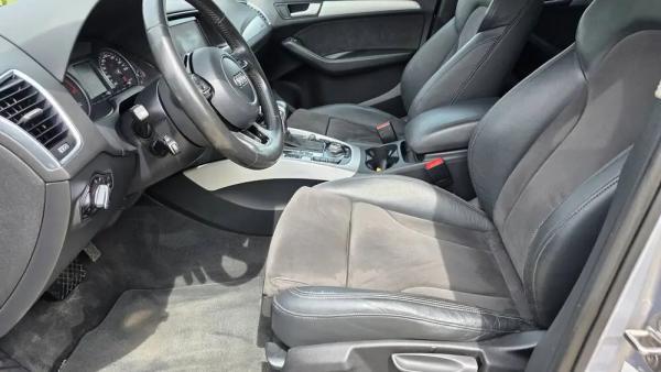 Grey Audi Q5 2016 in Riga, with an engine capacity of 2.00 L and mileage of 356 thousand km for 9650 €, photo 9 on AUTOMOTO.COM.LV