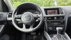 Pelēks Audi Q5 2016 Rīga, ar dzinēja tilpumu 2.00 L un nobraukumu 356 tūkst. km par 9650 €, foto 15 vietnē AUTOMOTO.COM.LV