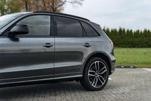 Grey Audi Q5 2016 in Klaipeda, with an engine capacity of 3.00 L and mileage of 220 thousand km for 14500 €, photo 8 on AUTOMOTO.COM.LV