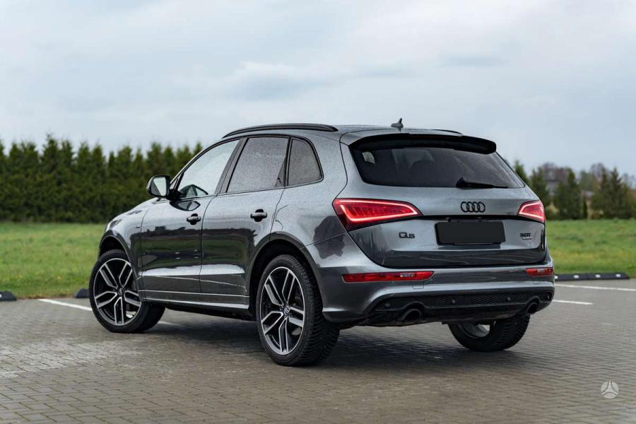 Grey Audi Q5 2016 in Klaipeda, with an engine capacity of 3.00 L and mileage of 220 thousand km for 14500 €, photo 19 on AUTOMOTO.COM.LV