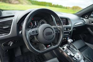 Grey Audi Q5 2016 in Klaipeda, with an engine capacity of 3.00 L and mileage of 220 thousand km for 14500 €, photo 23 on AUTOMOTO.COM.LV