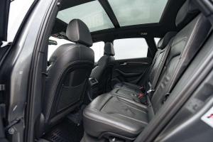 Grey Audi Q5 2016 in Klaipeda, with an engine capacity of 3.00 L and mileage of 220 thousand km for 14500 €, photo 34 on AUTOMOTO.COM.LV