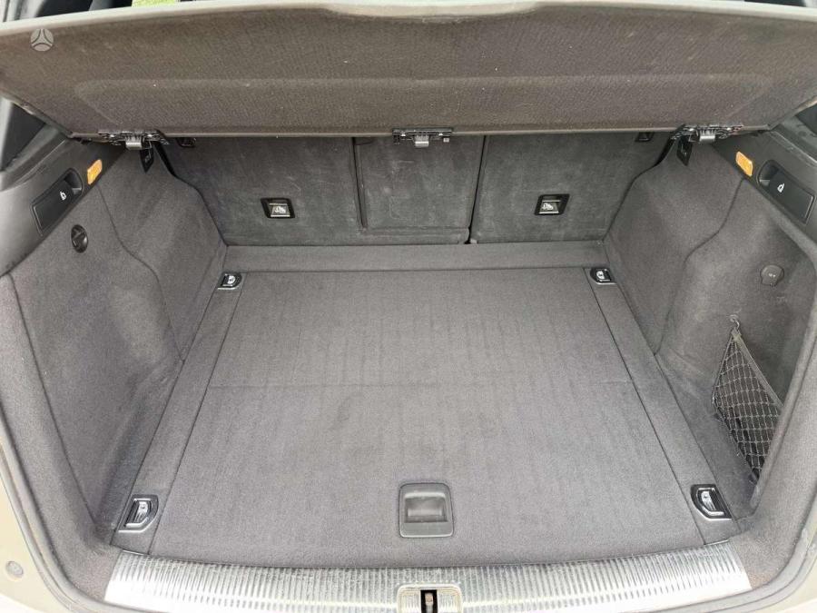 Grey Audi Q5 2016 in Alytus, with an engine capacity of 1.97 L and mileage of 211 thousand km for 14900 €, photo 13 on AUTOMOTO.COM.LV