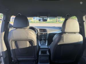 Grey Audi Q5 2016 in Alytus, with an engine capacity of 1.97 L and mileage of 211 thousand km for 14900 €, photo 17 on AUTOMOTO.COM.LV