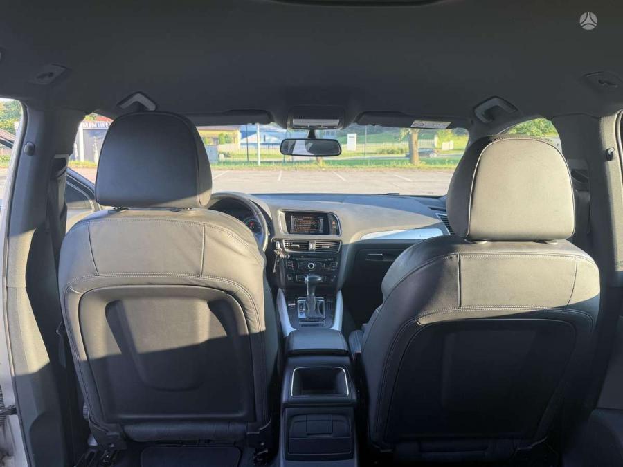 Grey Audi Q5 2016 in Alytus, with an engine capacity of 1.97 L and mileage of 211 thousand km for 14900 €, photo 17 on AUTOMOTO.COM.LV
