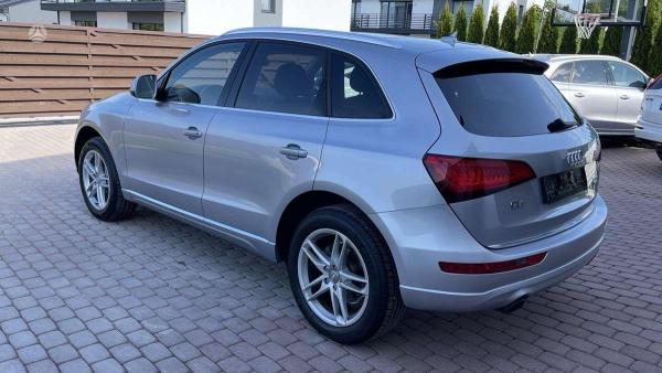 Pelēks Audi Q5 2016 Kretinga, ar dzinēja tilpumu 1.98 L un nobraukumu 157 tūkst. km par 11500 €, foto 3 vietnē AUTOMOTO.COM.LV
