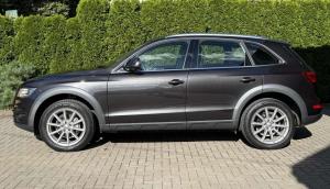 Grey Audi Q5 2016 in Jonava, with an engine capacity of 1.97 L and mileage of 219 thousand km for 14250 €, photo 12 on AUTOMOTO.COM.LV