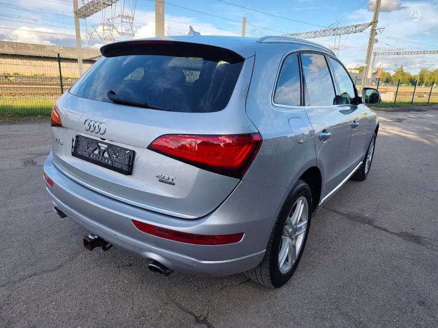 Pelēks Audi Q5 2016 Šauļi, ar dzinēja tilpumu 2.00 L un nobraukumu 292 tūkst. km par 8900 €, foto 5 vietnē AUTOMOTO.COM.LV