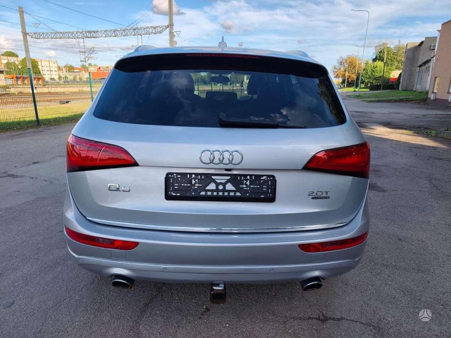 Pelēks Audi Q5 2016 Šauļi, ar dzinēja tilpumu 2.00 L un nobraukumu 292 tūkst. km par 8900 €, foto 6 vietnē AUTOMOTO.COM.LV