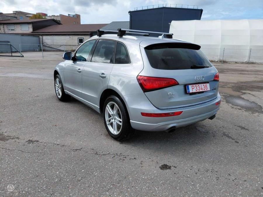 Grey Audi Q5 2016 in Klaipeda, with an engine capacity of 2.00 L and mileage of 226 thousand km for 11500 €, photo 6 on AUTOMOTO.COM.LV