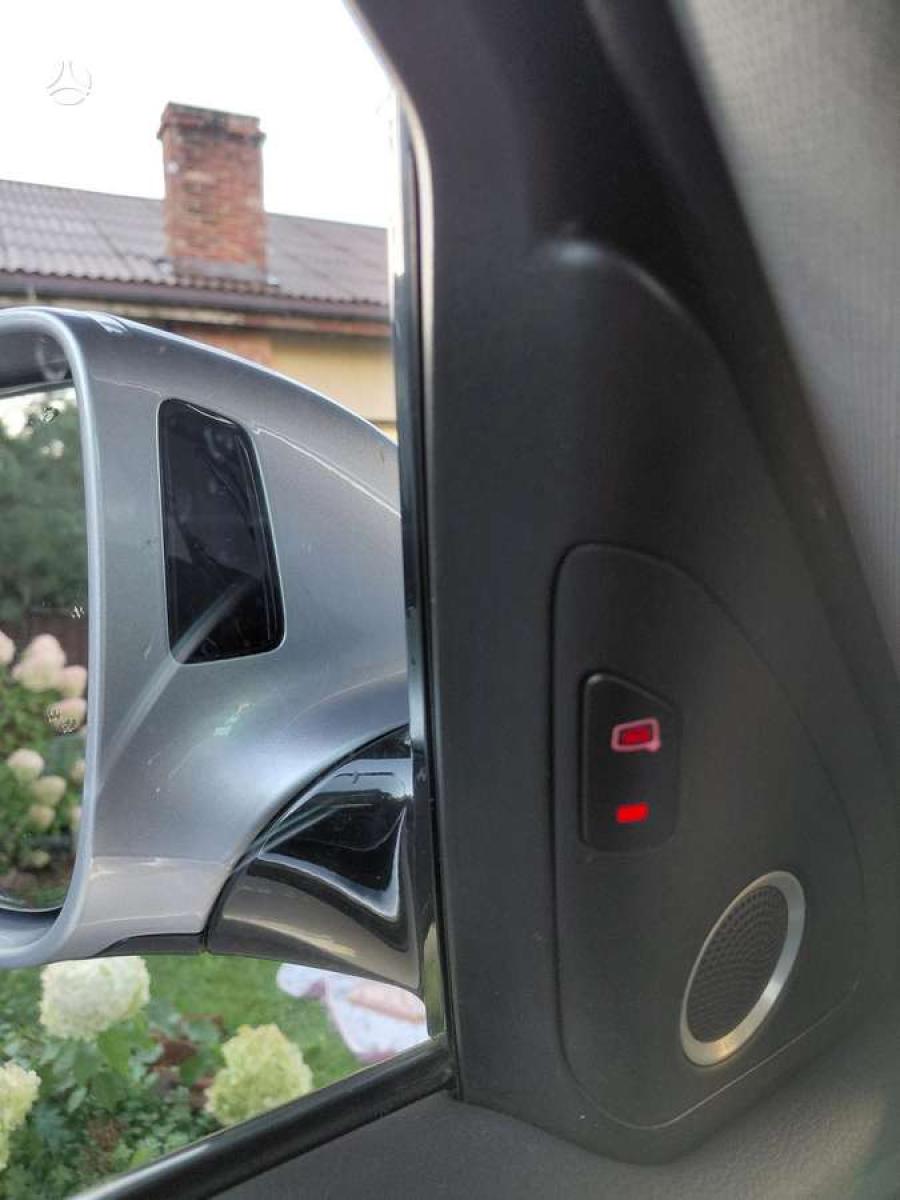 Grey Audi Q5 2016 in Klaipeda, with an engine capacity of 2.00 L and mileage of 226 thousand km for 11500 €, photo 20 on AUTOMOTO.COM.LV