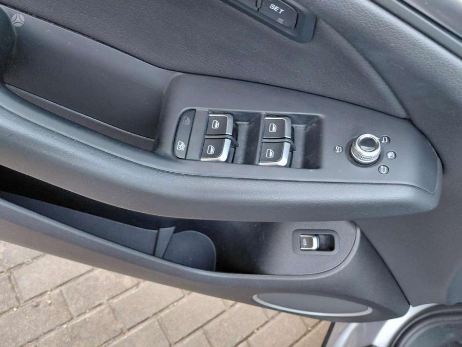 Grey Audi Q5 2016 in Klaipeda, with an engine capacity of 2.00 L and mileage of 226 thousand km for 11500 €, photo 22 on AUTOMOTO.COM.LV