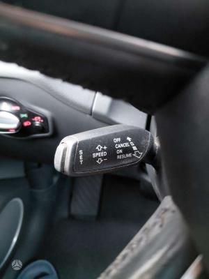Grey Audi Q5 2016 in Klaipeda, with an engine capacity of 2.00 L and mileage of 226 thousand km for 11500 €, photo 27 on AUTOMOTO.COM.LV