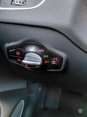 Grey Audi Q5 2016 in Klaipeda, with an engine capacity of 2.00 L and mileage of 226 thousand km for 11500 €, photo 28 on AUTOMOTO.COM.LV