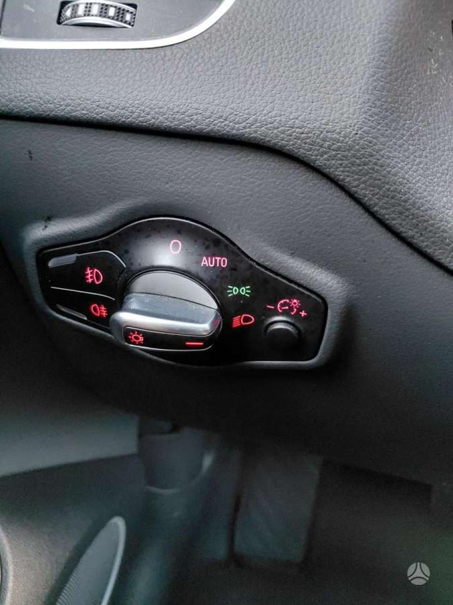 Grey Audi Q5 2016 in Klaipeda, with an engine capacity of 2.00 L and mileage of 226 thousand km for 11500 €, photo 28 on AUTOMOTO.COM.LV